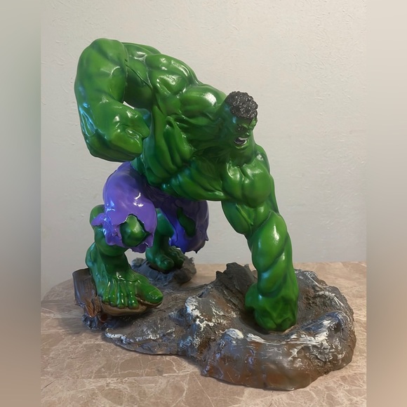 Other | Rare Custom Made Hulk Statue Collectible Resin | Poshmark